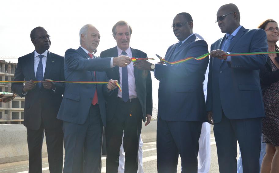 | Eiffage inaugure l’extension de l’autoroute de l’Avenir à Dakar, au ...
